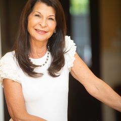 Diane Cosentino - Real Estate Agent in Commack, NY - Reviews | Zillow