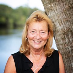Cathy McCarthy - Real Estate Agent in PALM HARBOR, FL - Reviews | Zillow