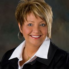 Lisa Noel - Real Estate Agent in Dubuque, IA - Reviews | Zillow