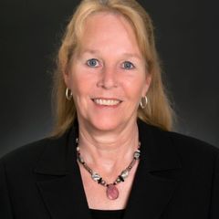 Heather McInnis - Real Estate Agent in Kennebunk, ME - Reviews | Zillow