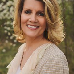 Lisa Dombrowski - Real Estate Agent in Overland Park, KS - Reviews | Zillow