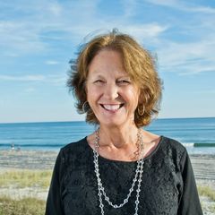 Lorna Riggs - Real Estate Agent in Emerald Isle, NC - Reviews | Zillow