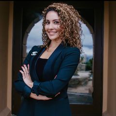 Nikisa Razban - Real Estate Agent in Newport Beach, CA - Reviews | Zillow