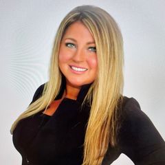 Deanna Ruggio - Real Estate Agent in Trumbull, CT - Reviews | Zillow