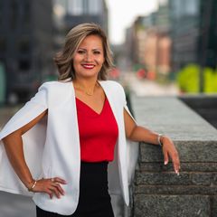 Angie Angelica A Rodriguez - Real Estate Agent in Denver, CO - Reviews ...