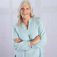 Susan Kroll - Real Estate Agent in Sparta, IL - Reviews | Zillow