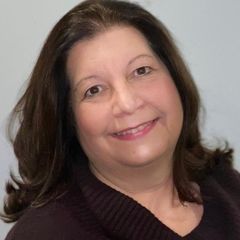 Debbie McLaughlin - Real Estate Agent in New Bedford, MA - Reviews | Zillow