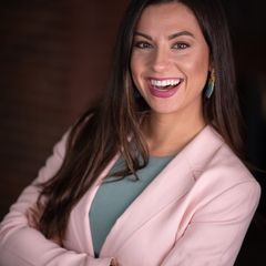 Alexa Jerue - Real Estate Agent in Onalaska, WI - Reviews | Zillow