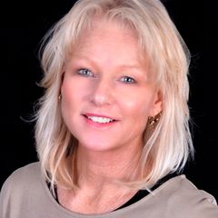 Valarie Werderitch - Real Estate Agent in Crystal Lake, IL - Reviews ...