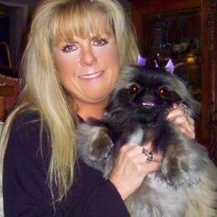 Laura Riddle | Zillow