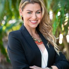 Holly Meyer Lucas - Real Estate Agent in Jupiter, FL - Reviews | Zillow