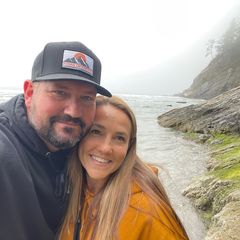 Nic Isfeld - Real Estate Agent in Clackamas, OR - Reviews | Zillow