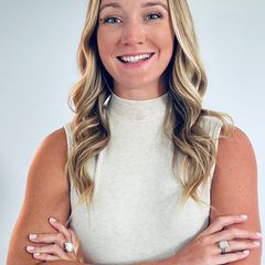 Ava Mundy - Real Estate Agent in St Petersburg, FL - Reviews | Zillow