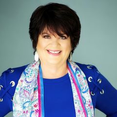 Holly Hanlin - Real Estate Agent in Valencia, CA - Reviews | Zillow