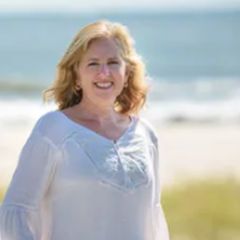 Julie Crowley Team - Real Estate Agent in Westhampton Beach, NY ...