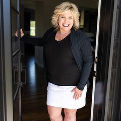 Jessica Yoder - Real Estate Agent in Kalona, IA - Reviews | Zillow