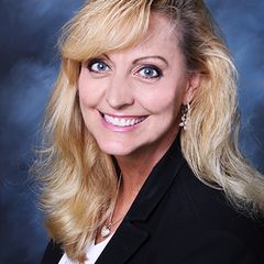 Helen Riley - Real Estate Agent in Henderson, NV - Reviews | Zillow