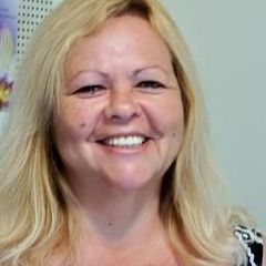 Daroline Long aka Dee Long - Real Estate Agent in Granada Hills, CA ...