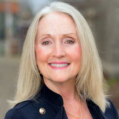 Angela Pfeiffer - Real Estate Agent in Medford, OR - Reviews | Zillow