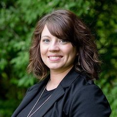 Stephanie Wendt - Real Estate Agent in Oregon, IL - Reviews | Zillow