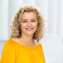 Debbie Van Horn - Real Estate Agent in Raleigh, NC - Reviews | Zillow