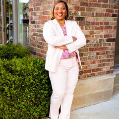 Erica Edwards - Real Estate Agent in 46077, IN - Reviews | Zillow