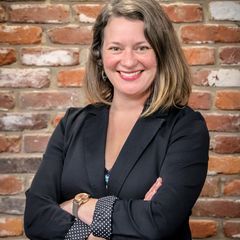 Simone Snook - Real Estate Agent in Hendersonville, NC - Reviews | Zillow