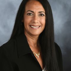 Lori Brouillette - Real Estate Agent in Dartmouth, MA - Reviews | Zillow