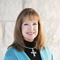 Rowena Miller's Instagram, Twitter & Facebook on IDCrawl