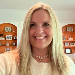 Elizabeth Georgescu - Real Estate Agent in West Hartford, CT - Reviews ...