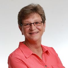 Debbie Turpin - Real Estate Agent in Kilmarnock, VA - Reviews | Zillow