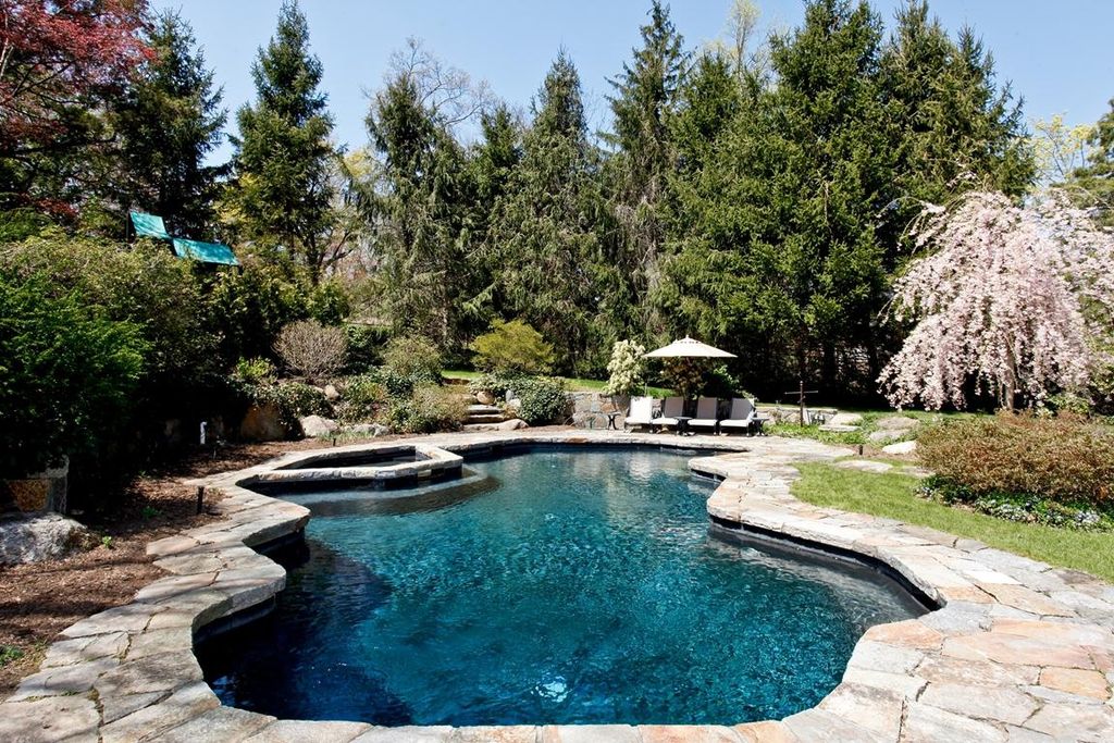 Rustic Style Pool