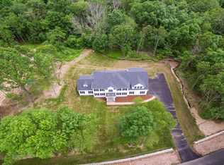 375 Podunk Rd, Guilford, CT 06437 | Zillow