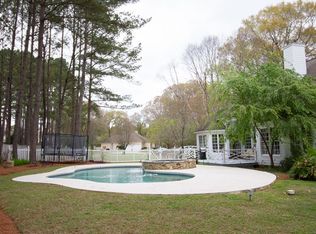 148 Edgewater Dr, Tifton, GA 31793