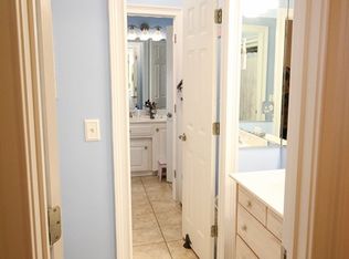 148 Edgewater Dr, Tifton, GA 31793