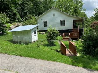 866 Chissom Rd, Jeremiah, KY 41826