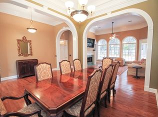 148 Edgewater Dr, Tifton, GA 31793