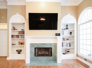 148 Edgewater Dr, Tifton, GA 31793