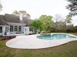 148 Edgewater Dr, Tifton, GA 31793