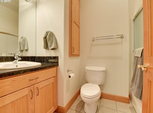 10550 S Kelland Ct, Oregon City, OR 97045