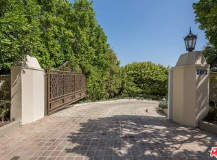 778 Sarbonne Rd, Los Angeles, CA 90077