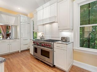 699 Boston Post Rd, Weston, MA 02493 | MLS #72682634