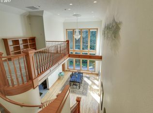 10550 S Kelland Ct, Oregon City, OR 97045