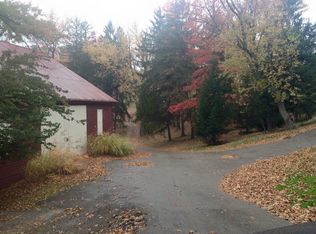 2055 Table Rock Farm, Wheeling, WV 26003