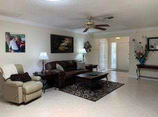 6470 Olivewood Cir, Greenacres, FL 33463