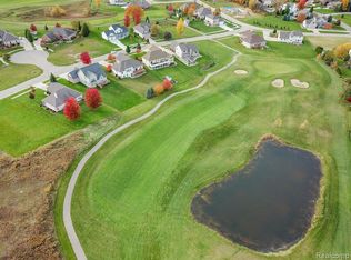 9045 Copper Ridge Dr, Davison, MI 48423