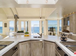24572 Malibu Rd, Malibu, CA 90265 | Zillow