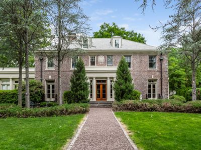 418 Longhill St, Springfield, MA 01108 | Zillow