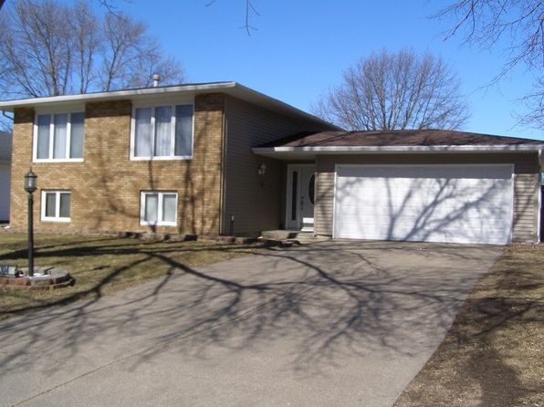 Eldridge Real Estate - Eldridge IA Homes For Sale | Zillow