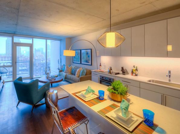 Apartments For Rent in River North Chicago | Zillow